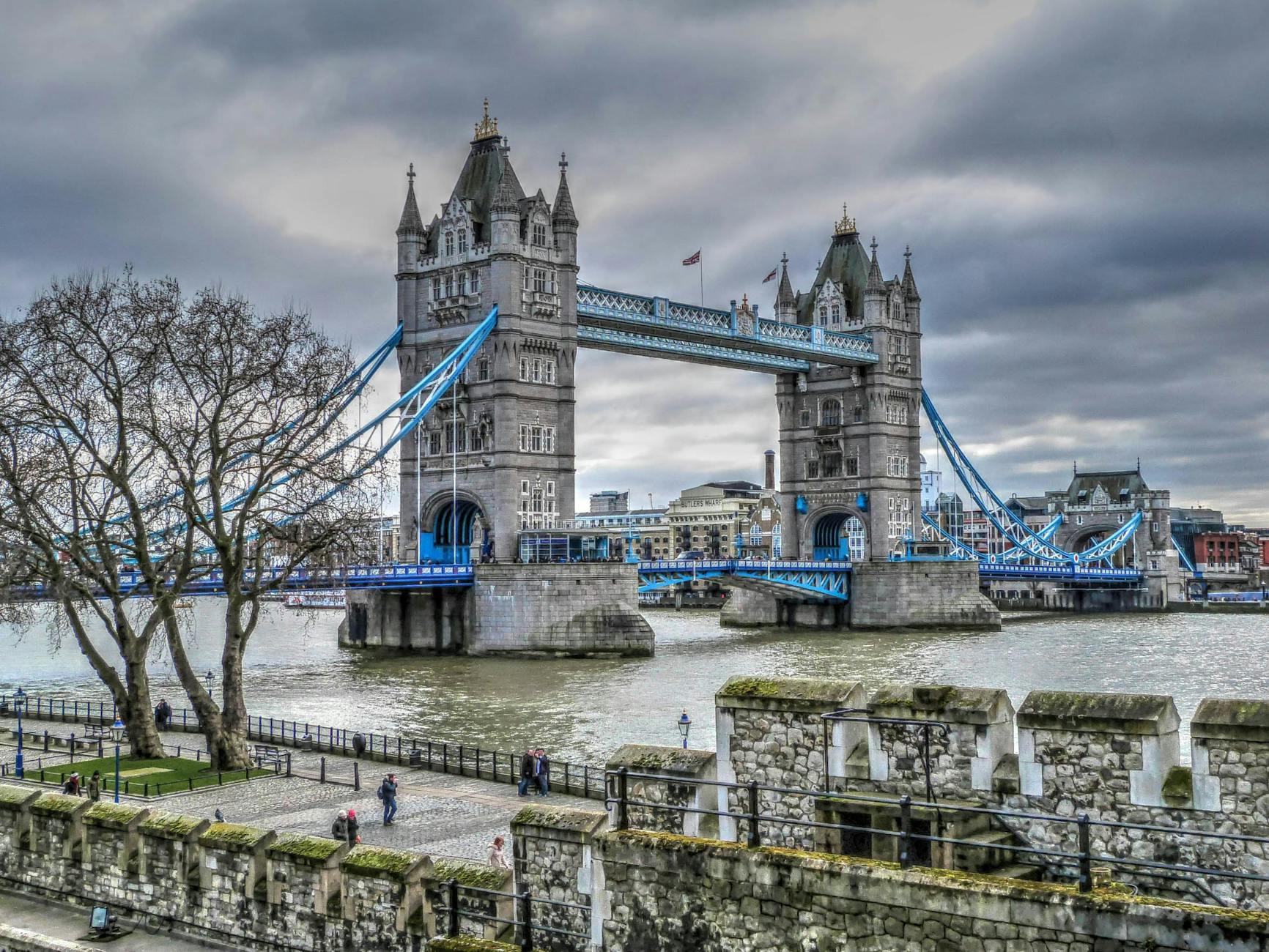 London with Teens: Your Ultimate Guide | Adventurous Tastes